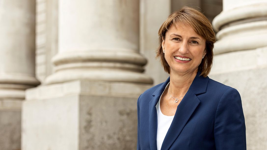 Maeve Colley-Russell | LGT