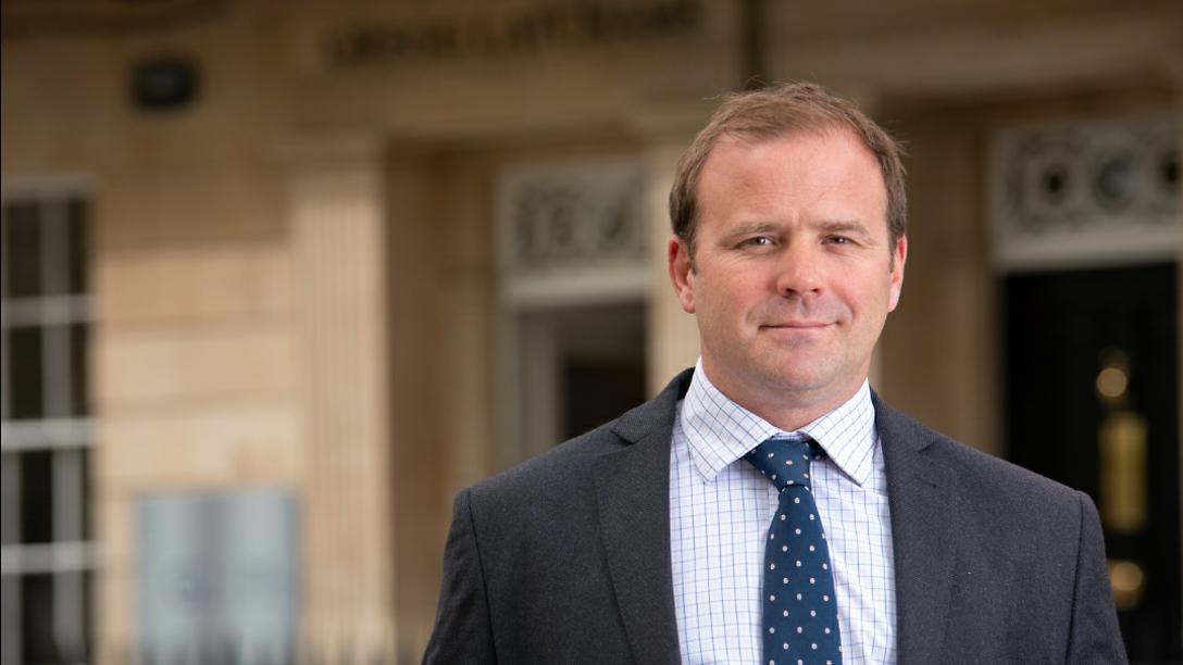 Matthew Windows | LGT